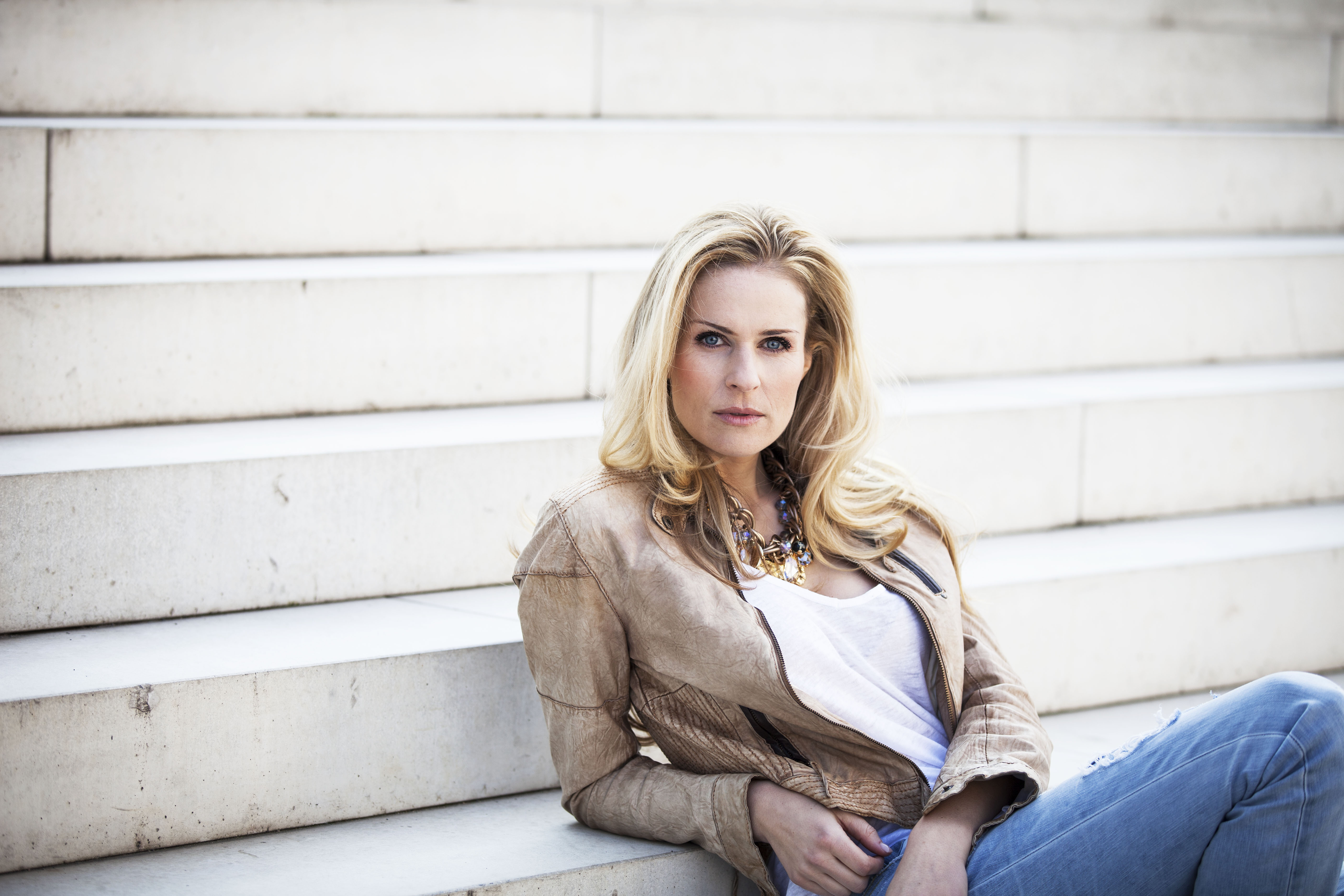 Lifestyle - Eve ScheerEve Scheer