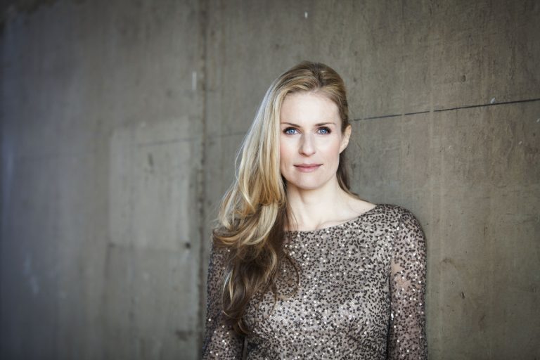 Eve Scheer - Lifestyle - Eve Scheer